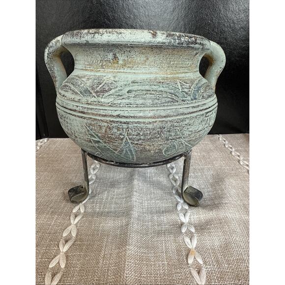 Art | Vintage Chinese Squat Pot On Stand | Poshmark